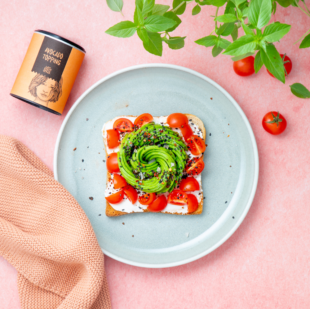 Toast mit Avocado Rose | Rezept | JUST SPICES®