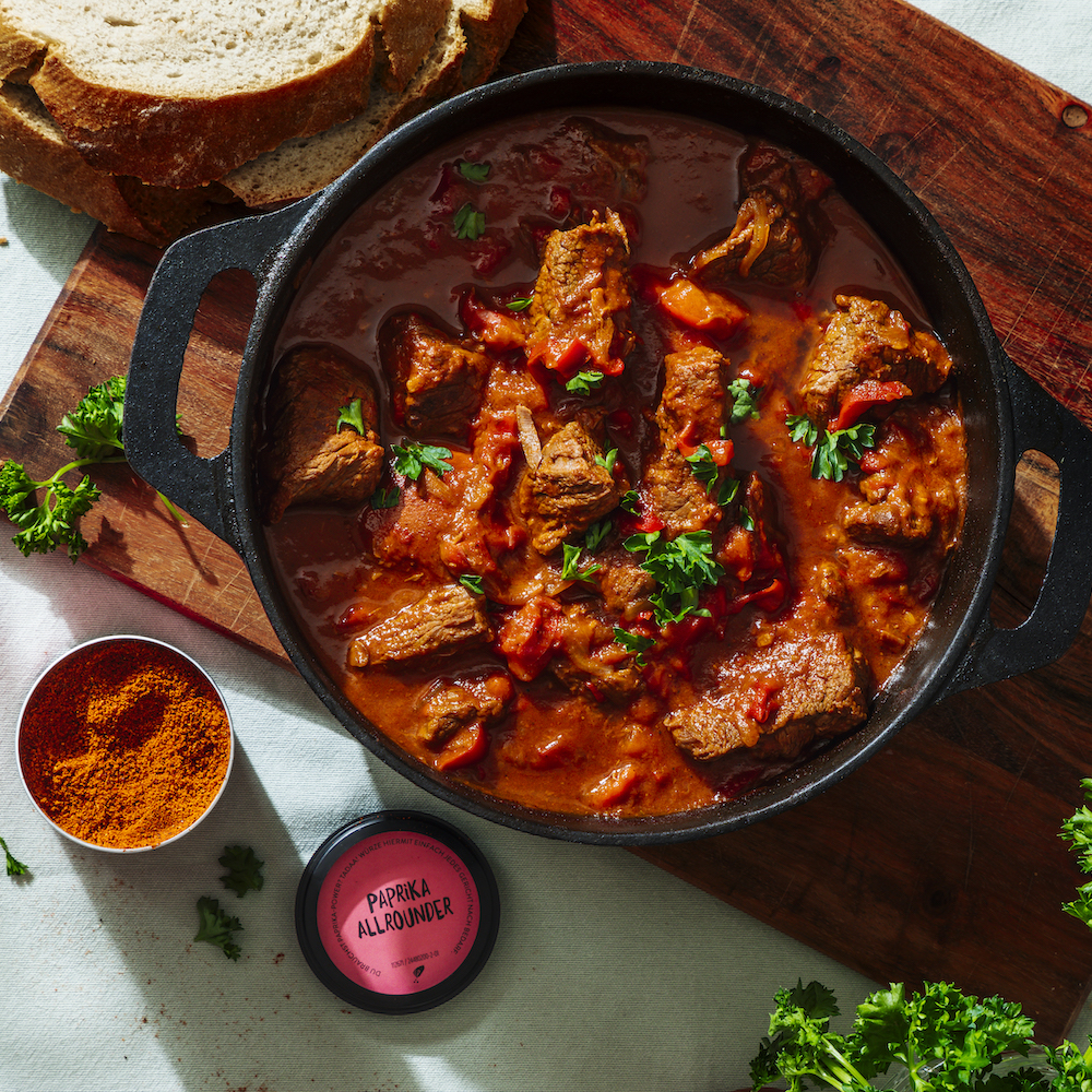 Gulasch mit Paprika | Rezept | JUST SPICES®