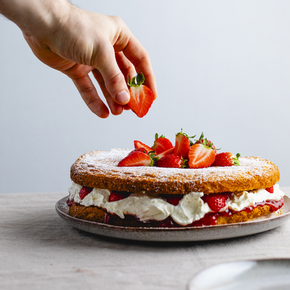 Victoria Sponge Cake | Rezept | JUST SPICES®